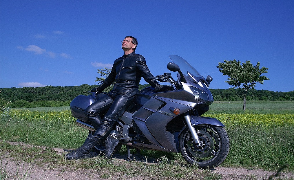 Mit Motorrad reisen – schöne Touren durch Deutschland | rameder. Magazin