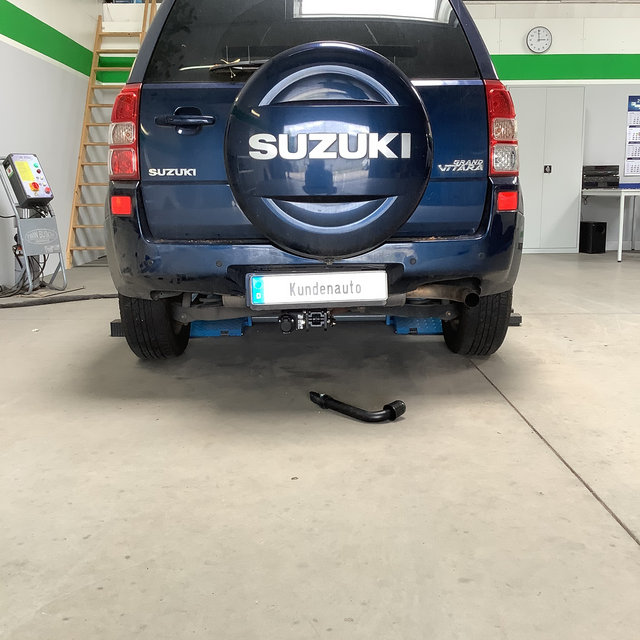 Suzuki Vitara Anhangerkupplung Anleitung