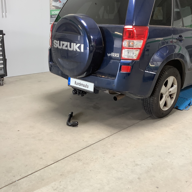 Suzuki Vitara Anhangerkupplung Anleitung