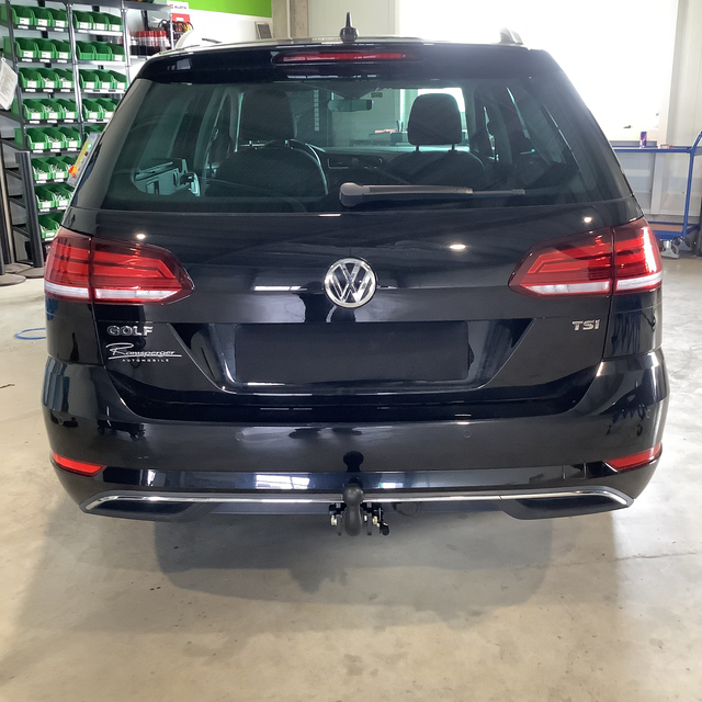 Elegantes Anhangerkupplung Golf Variant 7 Ebenbild